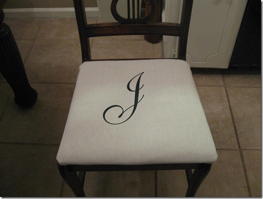 GRACIOUS SOUTHERN LIVING: Monogrammed Dining Chairs